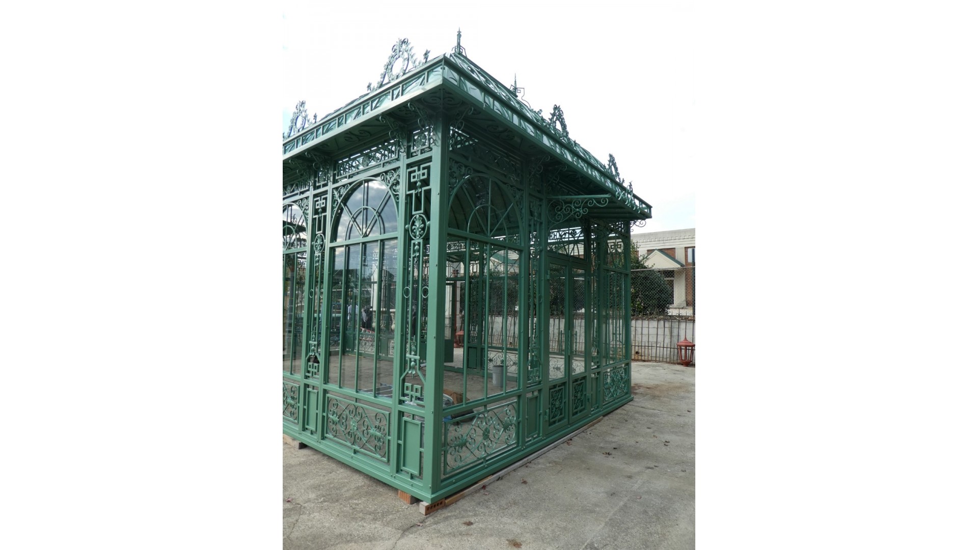RA647 - Large Green Solarium: Galvanized, powder coated steel. Detailed ...